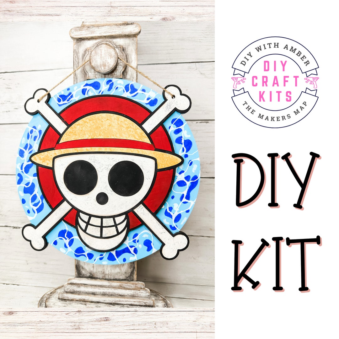 Jolly Roger One Piece 9 Inch Round Door Hanger Sign DIY Craft Kit ...