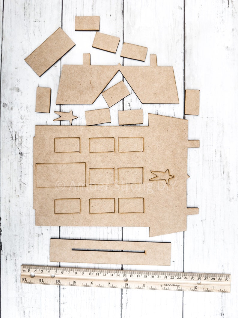 8 Window Saltbox House Shelf Sitter DIY Kit | Primitive House ...