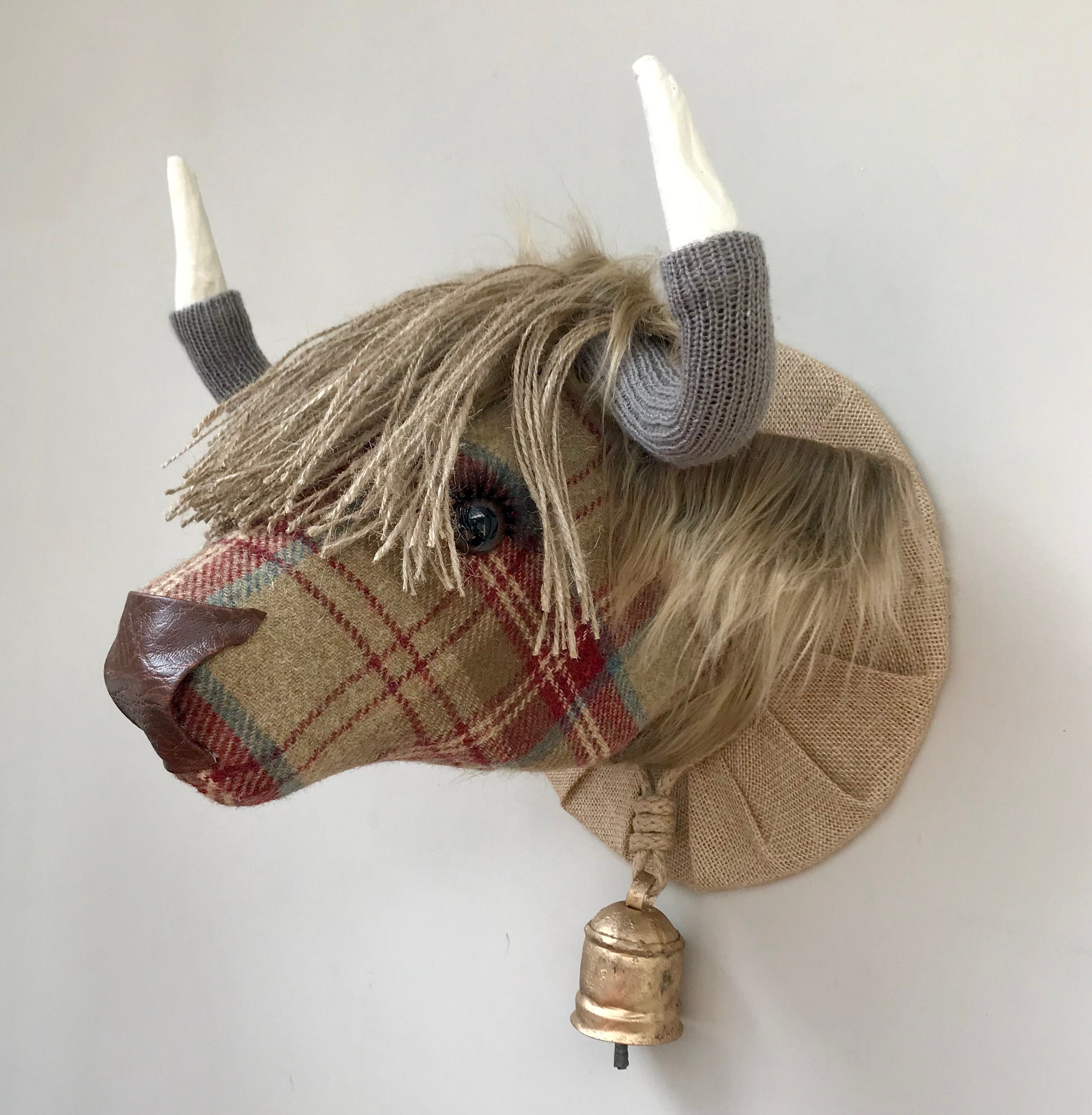 Highland Cow Head Faux Taxidermy Handmade Brown and Red - Etsy Canada