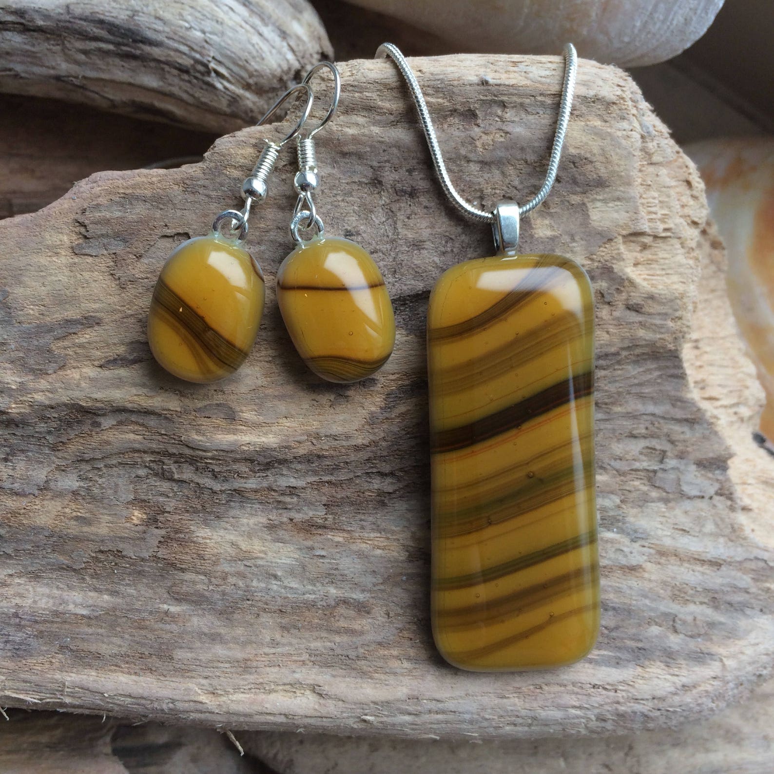 Yellow Jewellery Set / Yellow Pendant and Earrings / Yellow With Beown ...