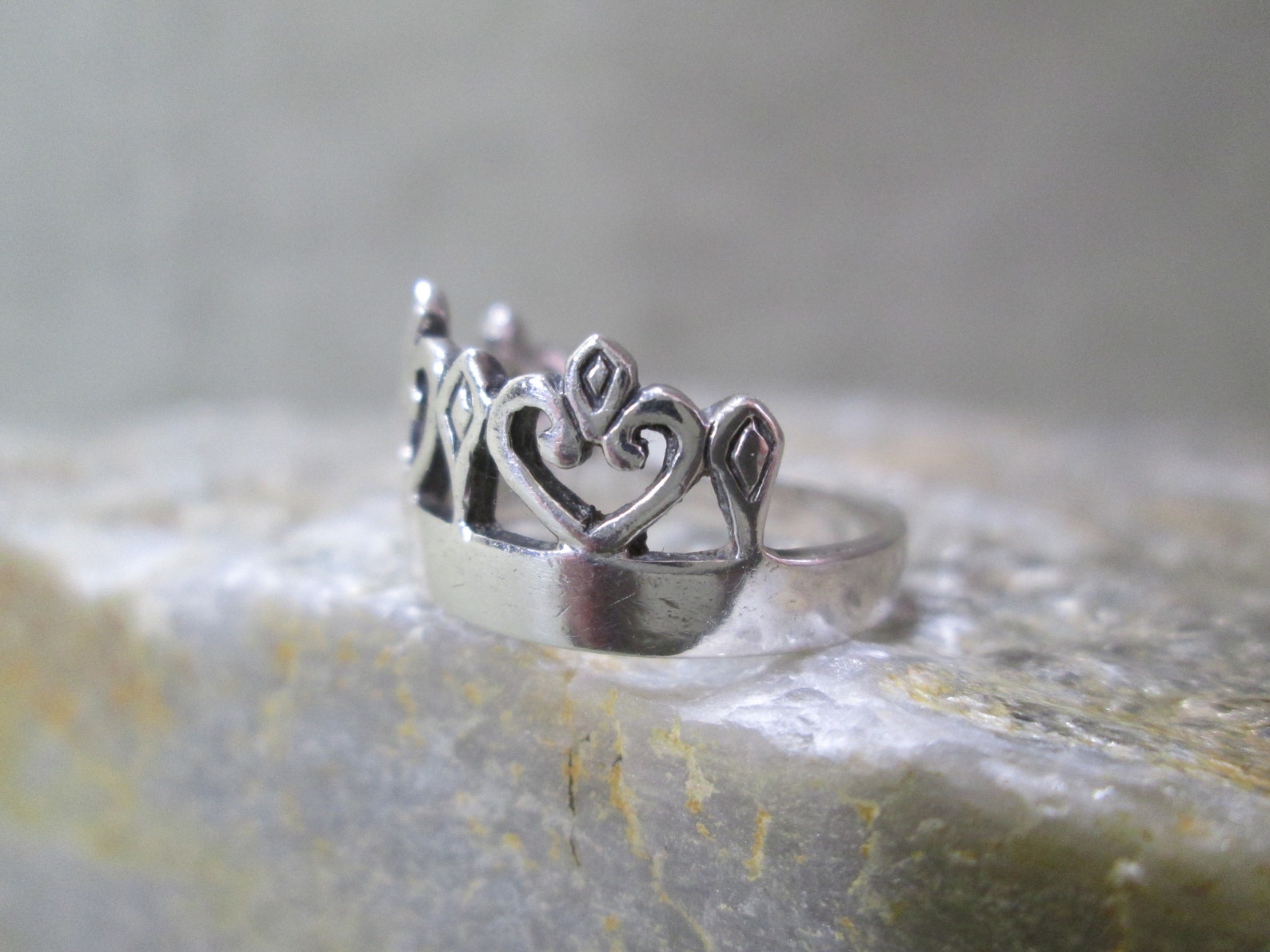 Sterling Silver Ring Crown and Scepter Pierced Work Band - Etsy