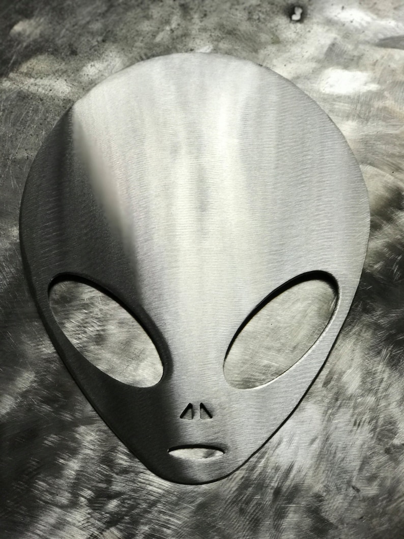 Alien Head Aluminum Metal Wall Art Decoration Skilwerx 9x6 Area 51 ...