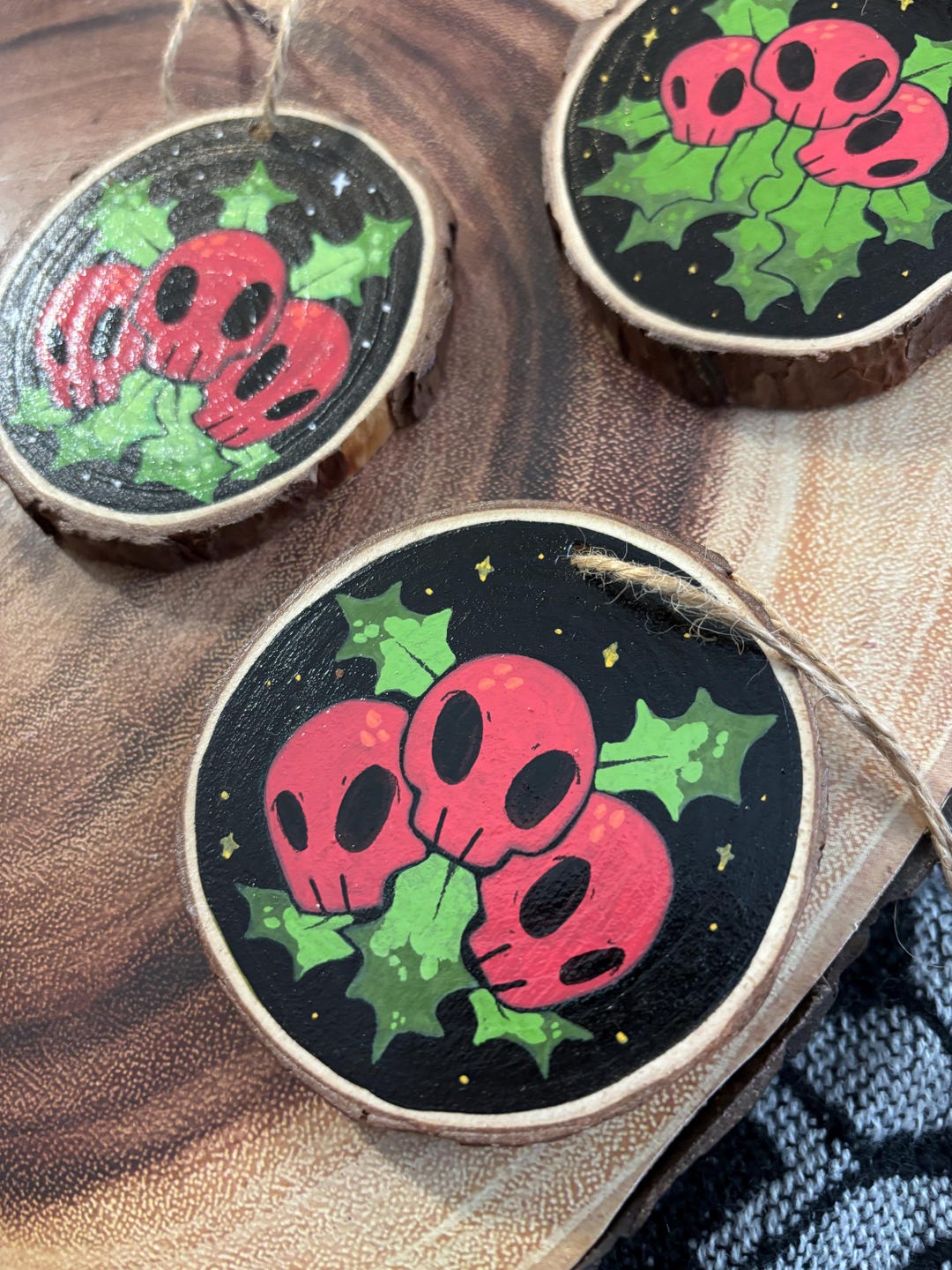Original Acrylic Handpainted Skull Mistletoe Wood Ornaments - Etsy