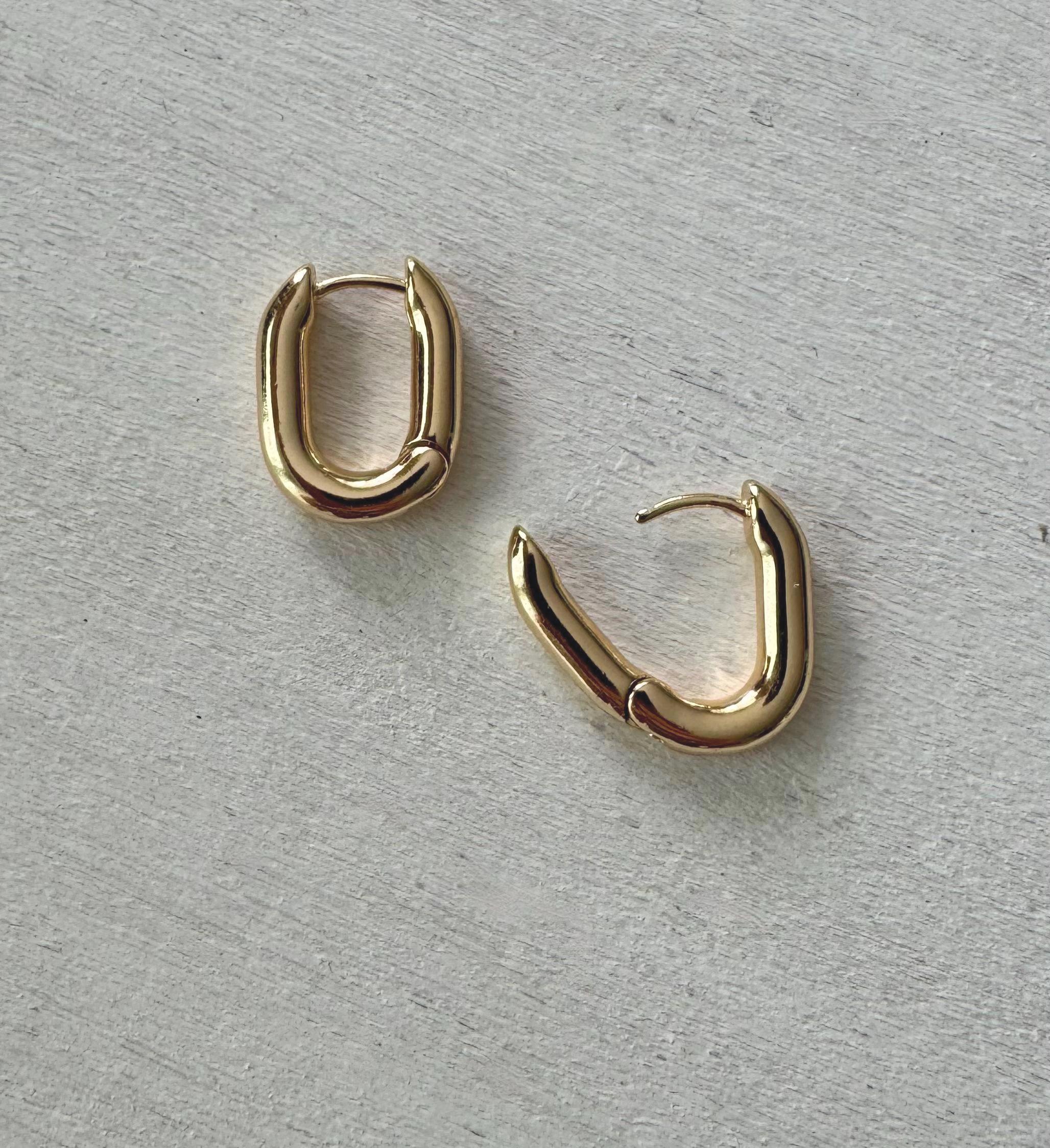 Rectangle Gold Hoop Huggies, Interchangeable Shell, Tahitian Pearl ...