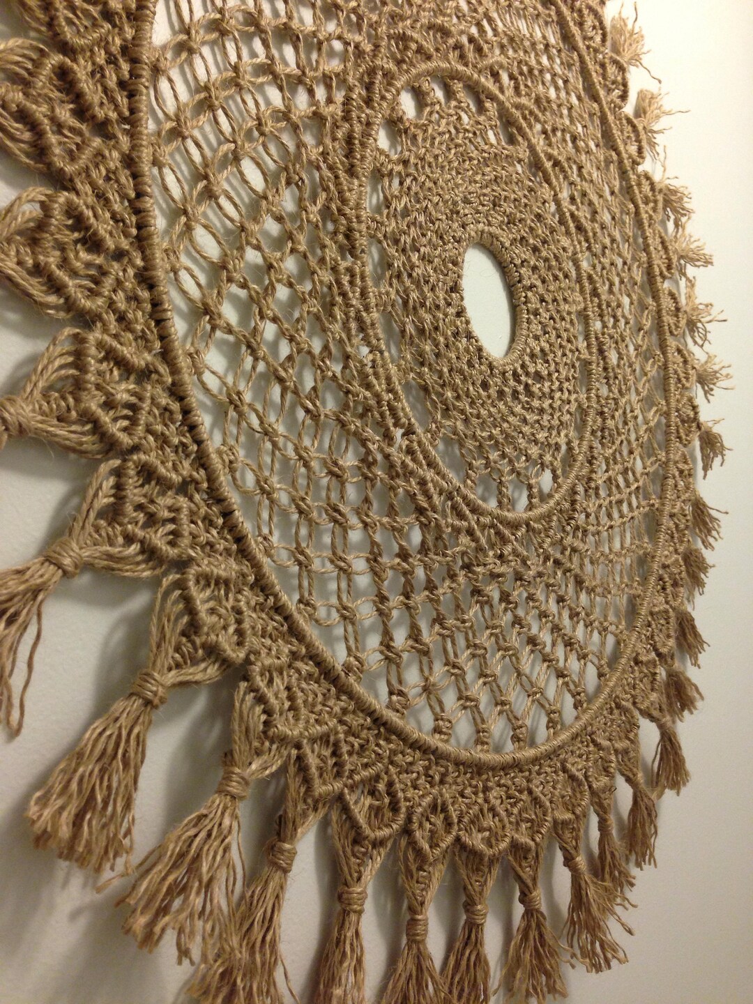 Round Macrame / Macrame Wall Hanging / Wall Decor / Rope / Fringing ...
