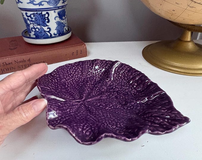 Purple Cabbage Leaf Bowl Made in Italy in Bordallo Pinheiro Flora Style ...