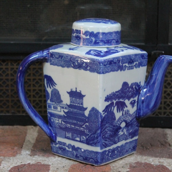 Blue Willow Teapot - Etsy