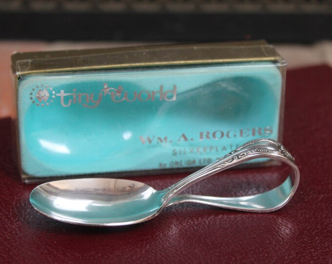 Baby Spoon "dumaurier" 1967 by Wm A Rogers Oneida Ltd in Original Box ...