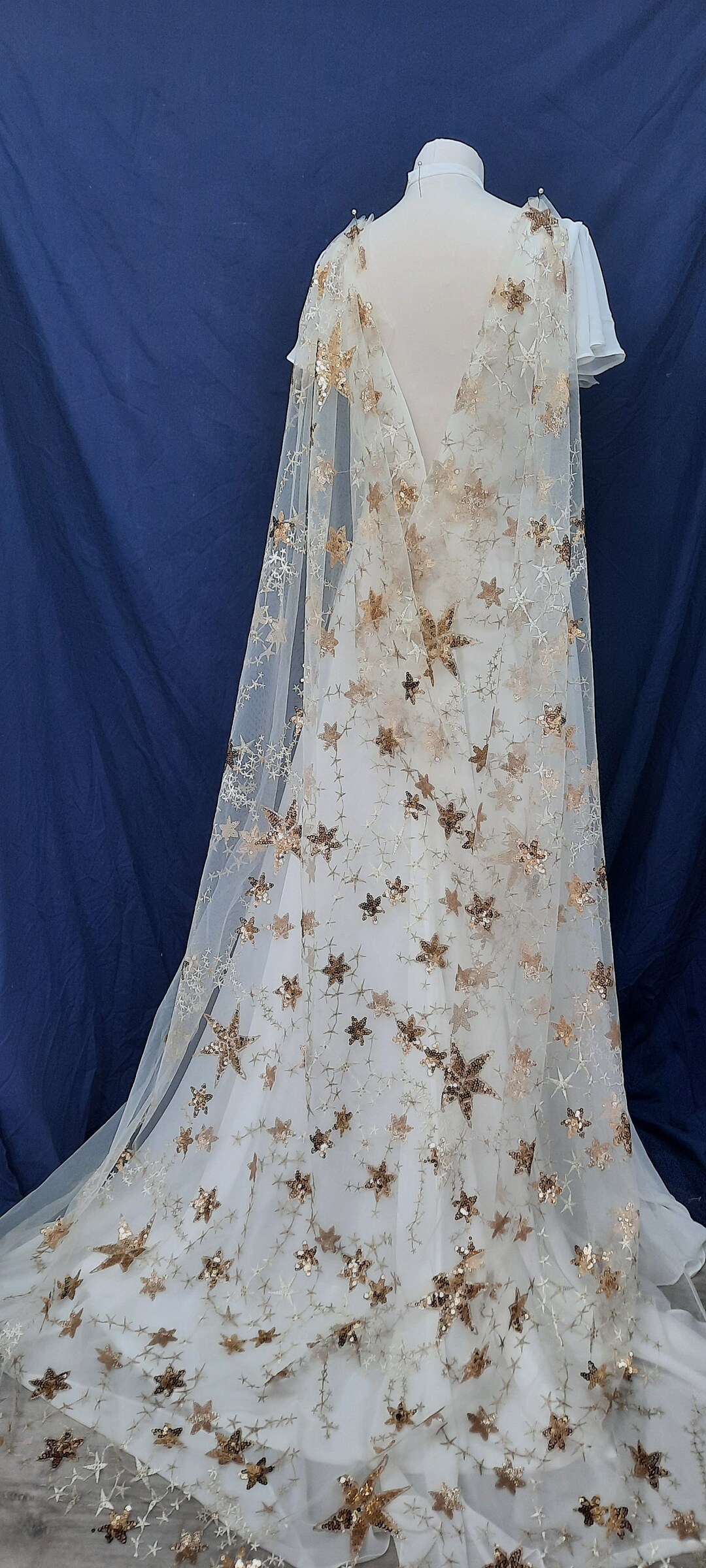 Gold Star Veil. Veil With Sequin Flowers. Alternative Bridal - Etsy