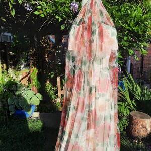 Rosa. Romantic Red Rose Wedding Cape or Veil / Floral Bridal Cape ...
