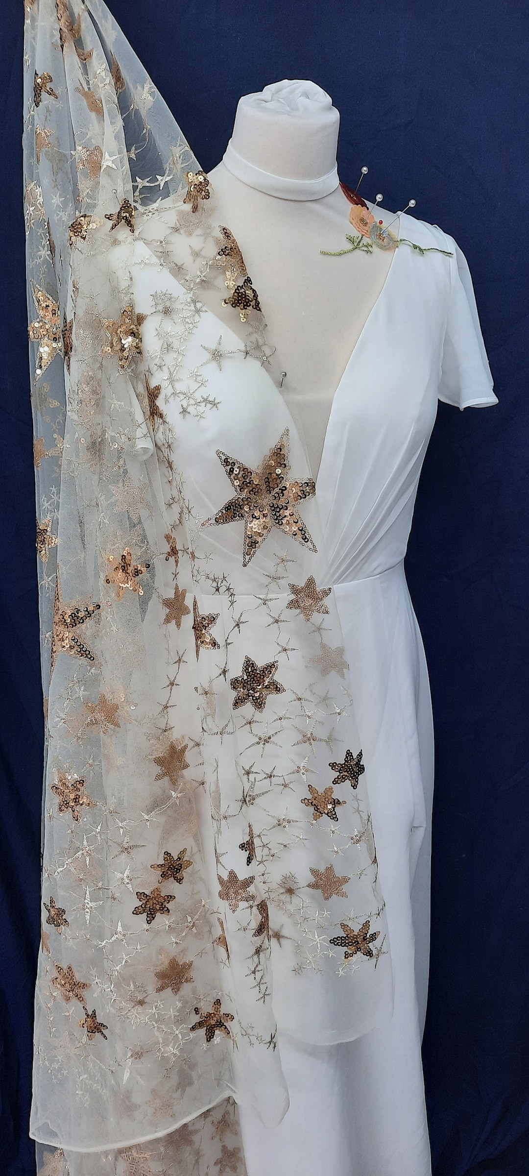 Gold Star Veil / Veil With Sequin Flowers / Alternative Bridal Veil ...