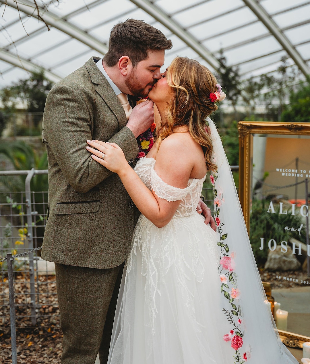 Pink Roses Veil 'phoebe' / Pink Veil With Embroidered Flowers ...