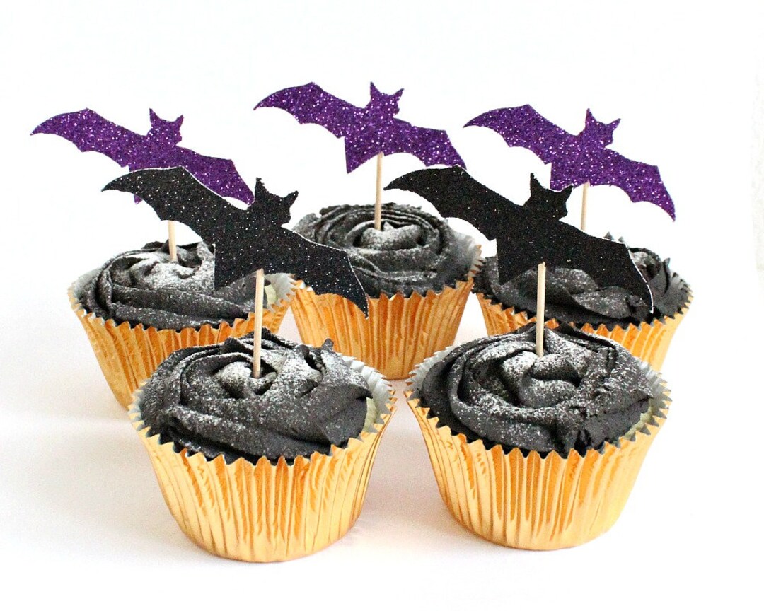 Bat Cupcake Toppers, Halloween Bat Wings, Halloween Party, Halloween ...