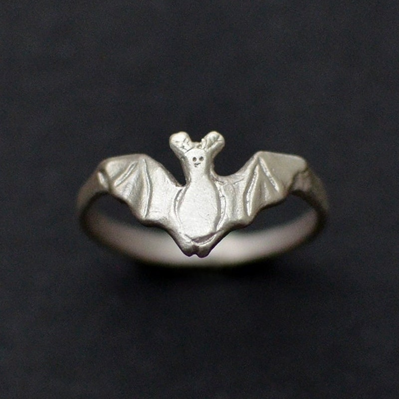 Bat Ring - Etsy