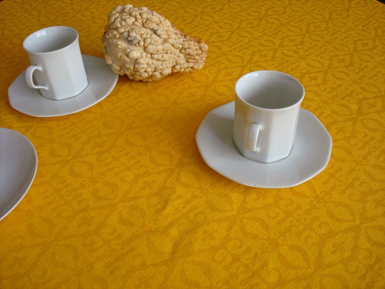 Yellow Jacquard Tablecloth Linen Tablecloth Square Linen Tablecloth ...