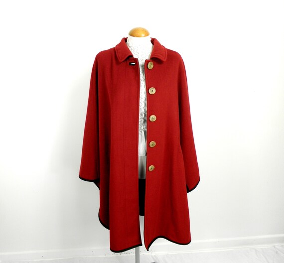 1960s Deep Red Wool Trachten Long Cape with Green Tri… - Gem