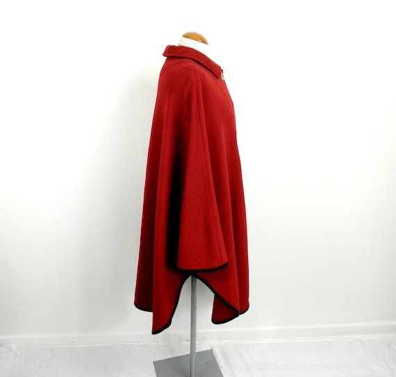 1960s Deep Red Wool Trachten Long Cape with Green Tri… - Gem