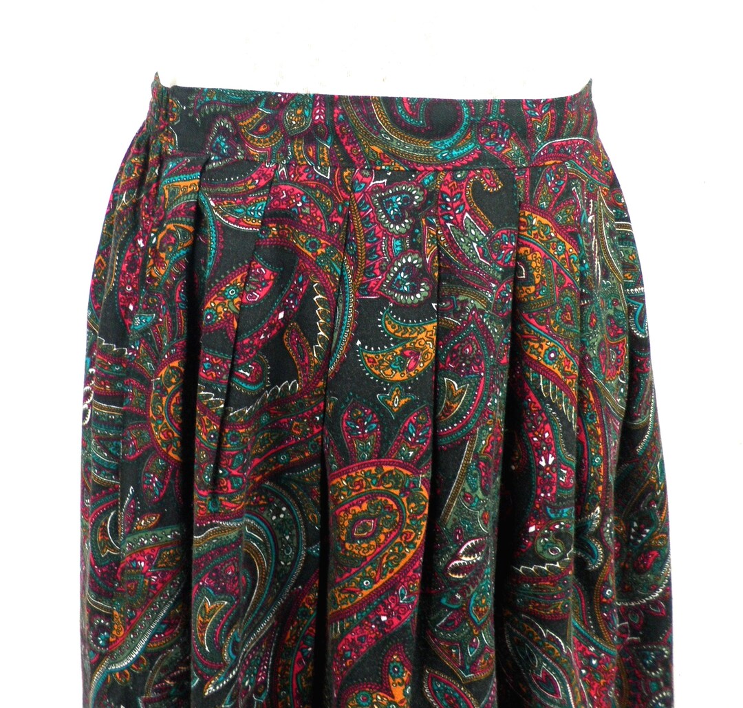 70s Paisley Green Red Orange and Black Front Pleated Midi Peasant Skirt ...