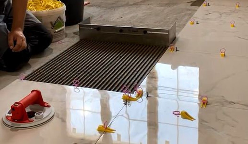 Adjustable Stainless Steel Tile Spreader – 40cm to 80cm - Etsy