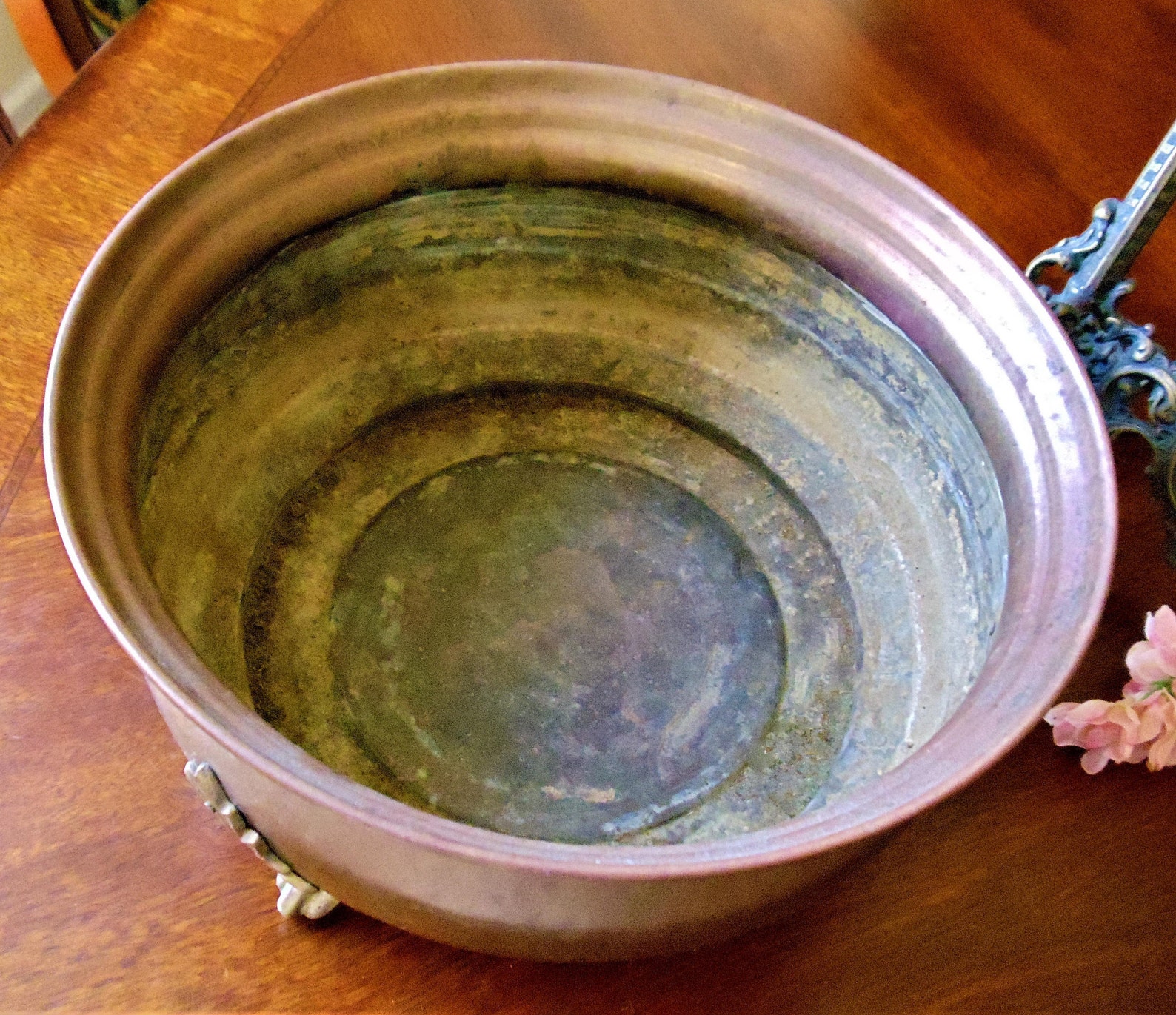 Large Brass Pot Planter Vintage Hammered Brass 3 Legs - Etsy