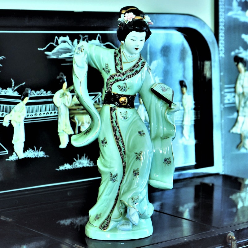 Porcelain Geisha - Etsy