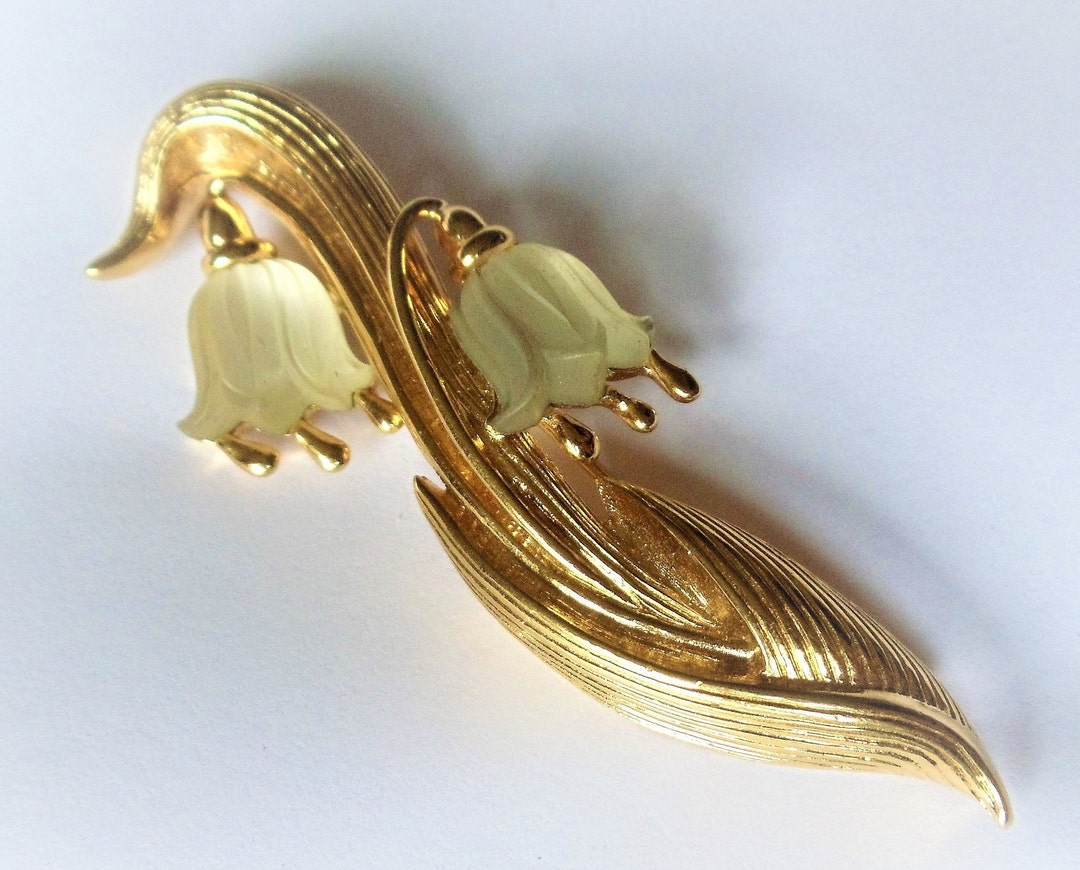 Vintage Monet Lily of the Valley Brooch, Gold Tone Floral Pin - Etsy