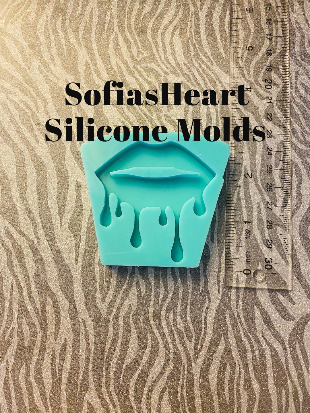 Drippy Lips Silicone Mold, Regular or Rounded Surface, Silicone Mold ...