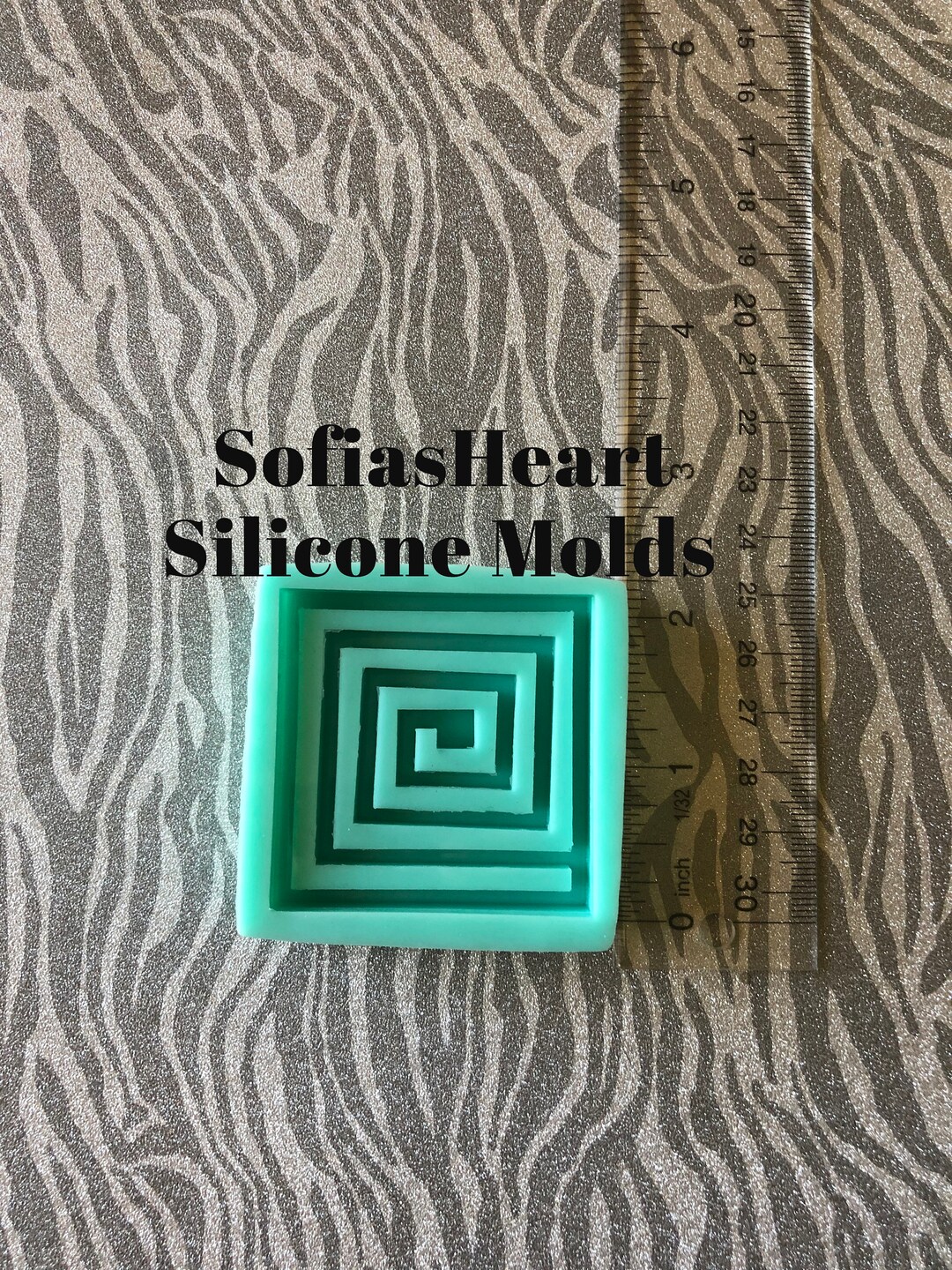 Maze Shaker Silicone Mold, Uv Resin Mold, Silicone Mold, Soap Mold ...