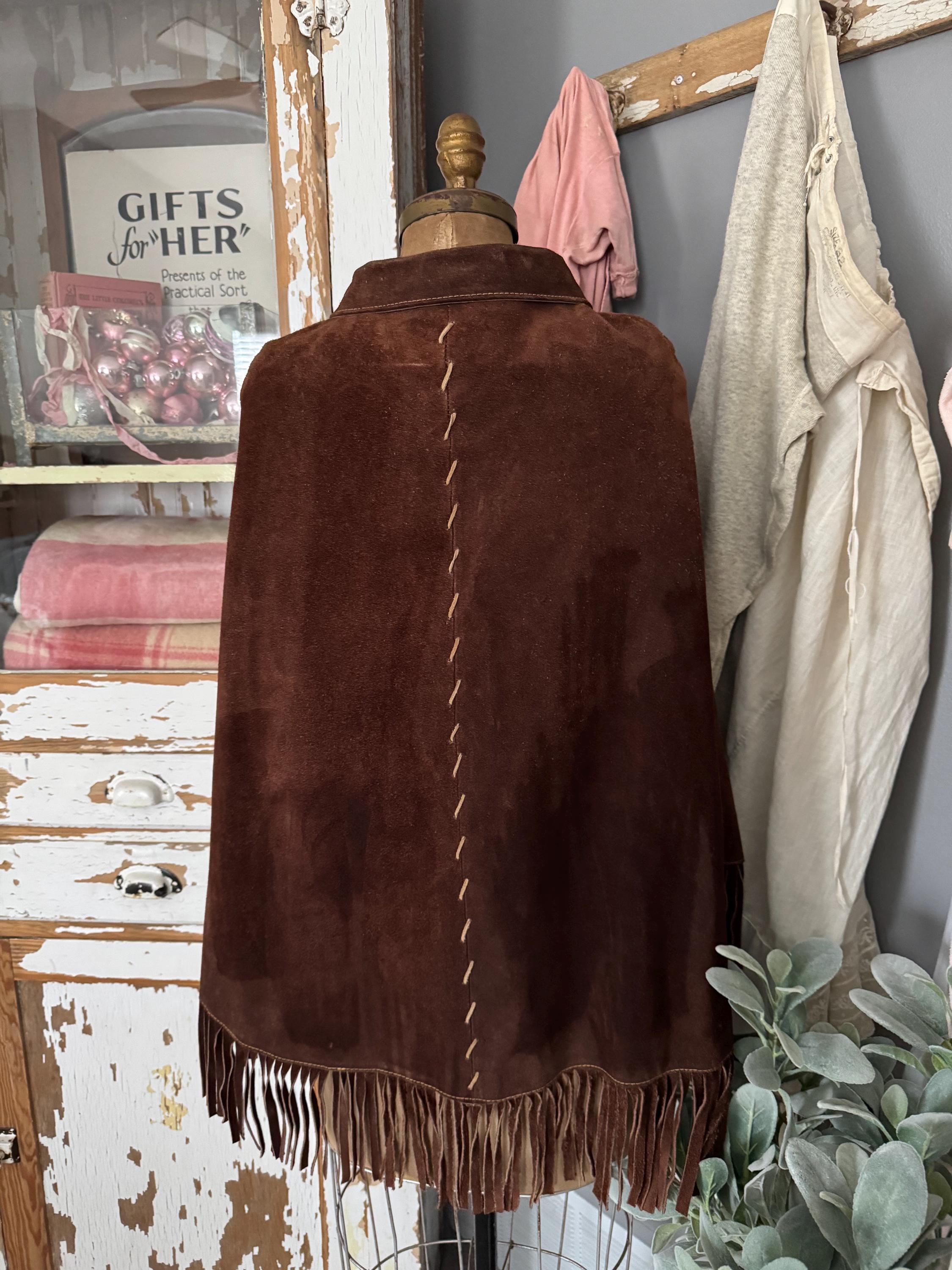 Vintage 60s Fall Winter Genuine Leather Fringe Cape Wingtip Doves and ...