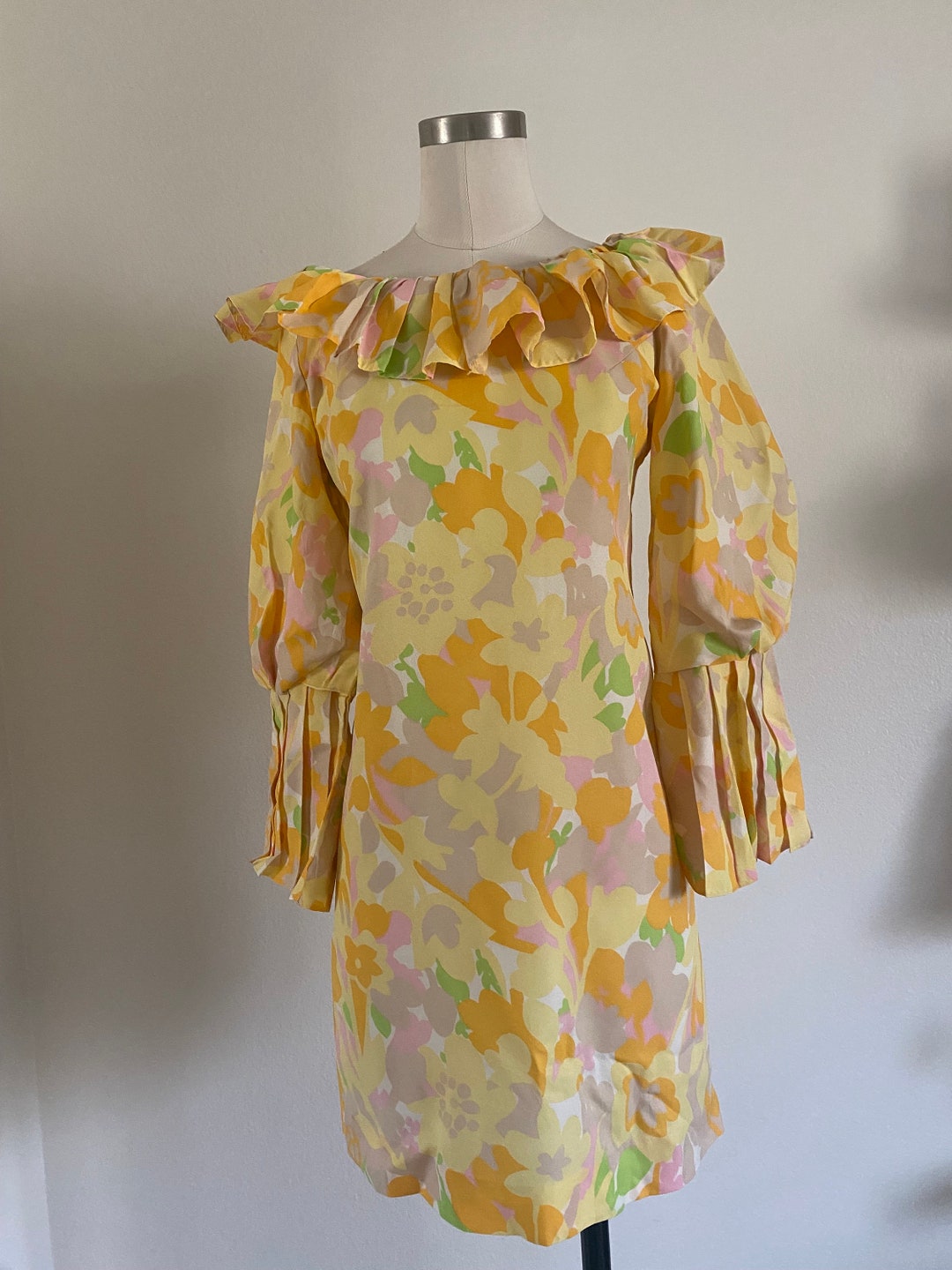 Vintage 60s Mod Daisy Baby Doll Psychadelic Mini Dress With Bubble ...