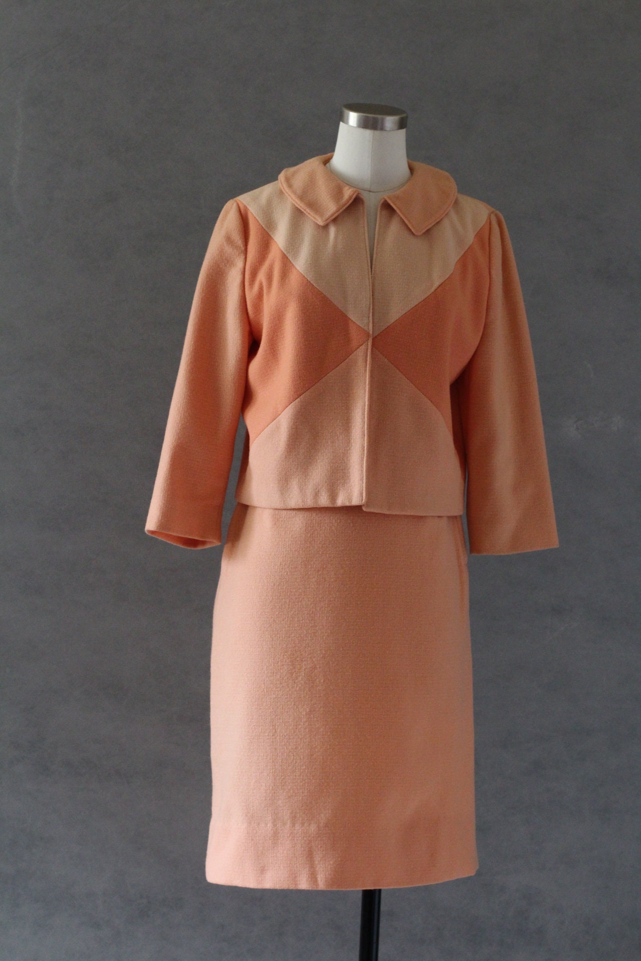 Vintage 60s Colorblocked Matching Set With Peach and Orange Peter Pan ...