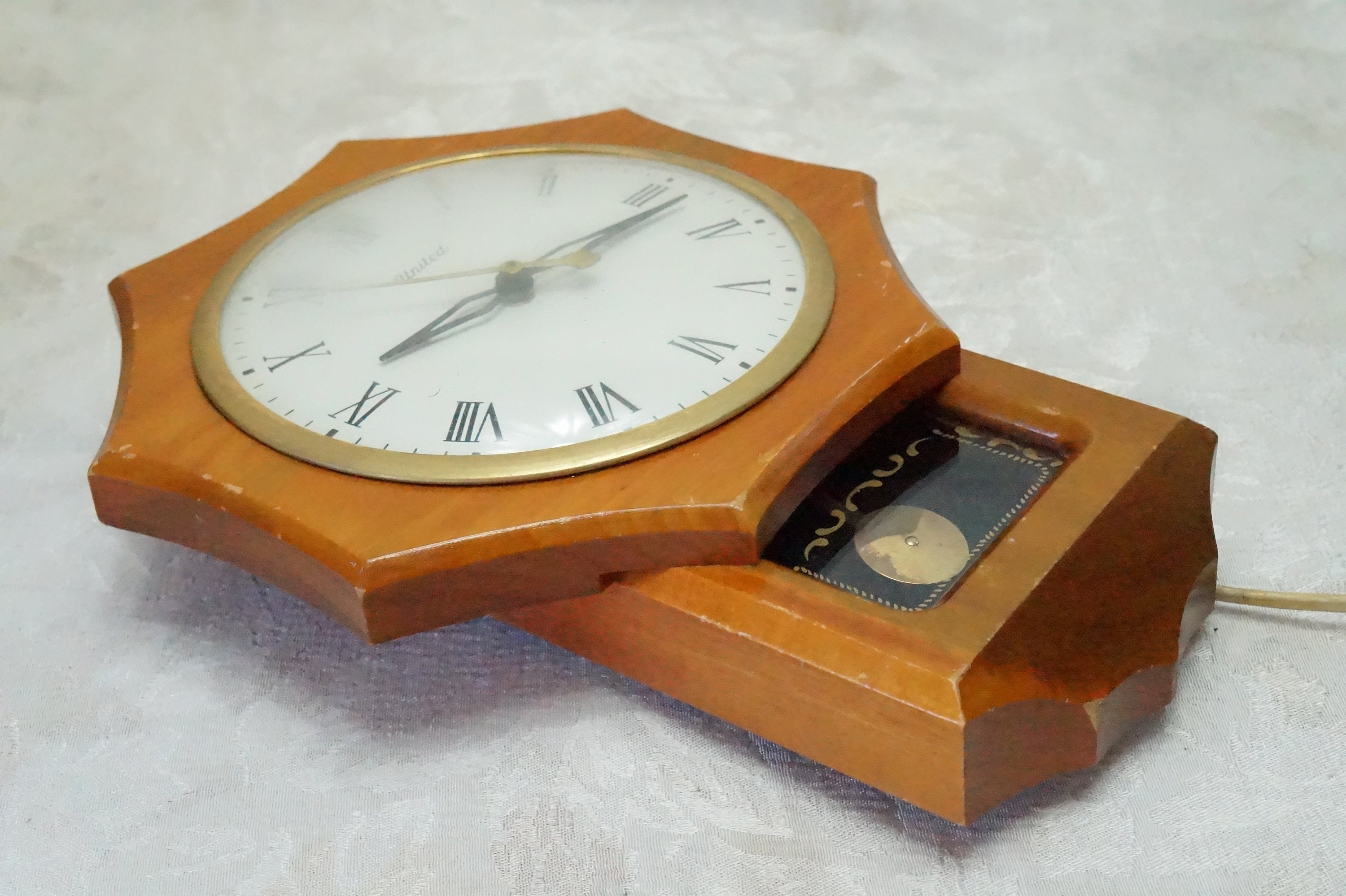 Electric Wall Clock/pendulum/united Clock Corp/usa/schoolhouse Clock ...