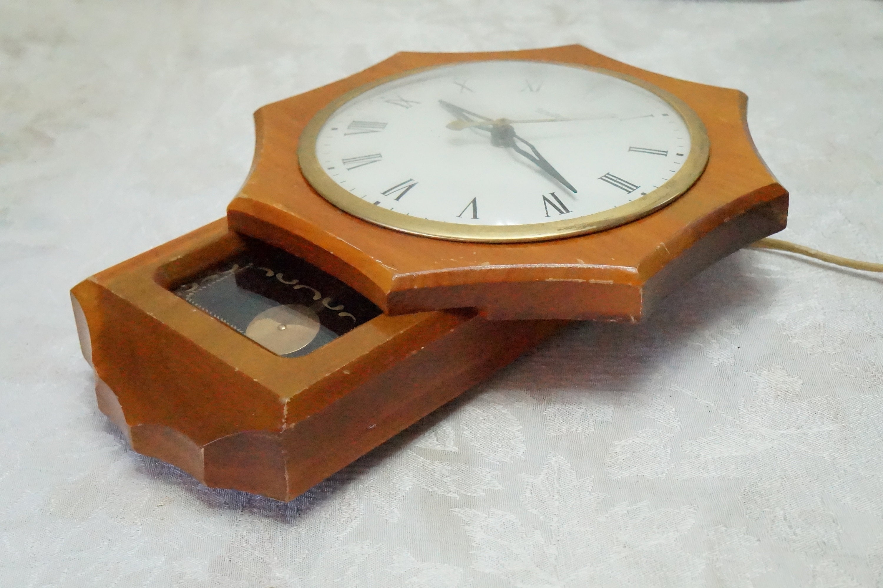 Electric Wall Clock/pendulum/united Clock Corp/usa/schoolhouse Clock ...