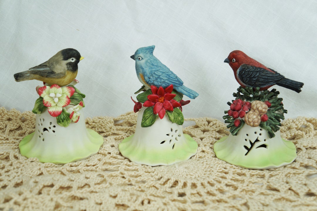 Vintage Bird Figurine Set/bird Bells/bisque Porcelain/songbirds/set of ...