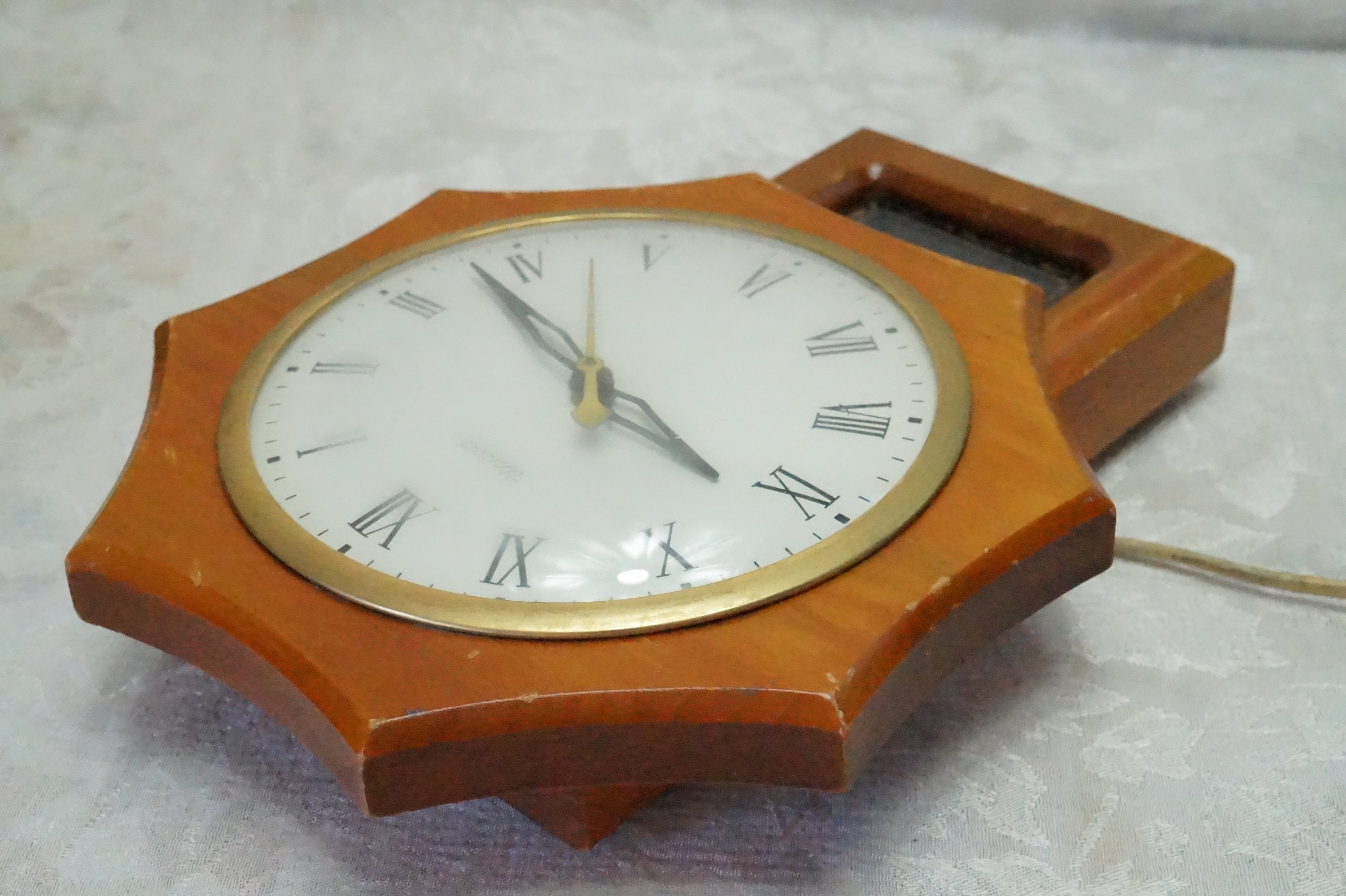 Electric Wall Clock/pendulum/united Clock Corp/usa/schoolhouse Clock ...
