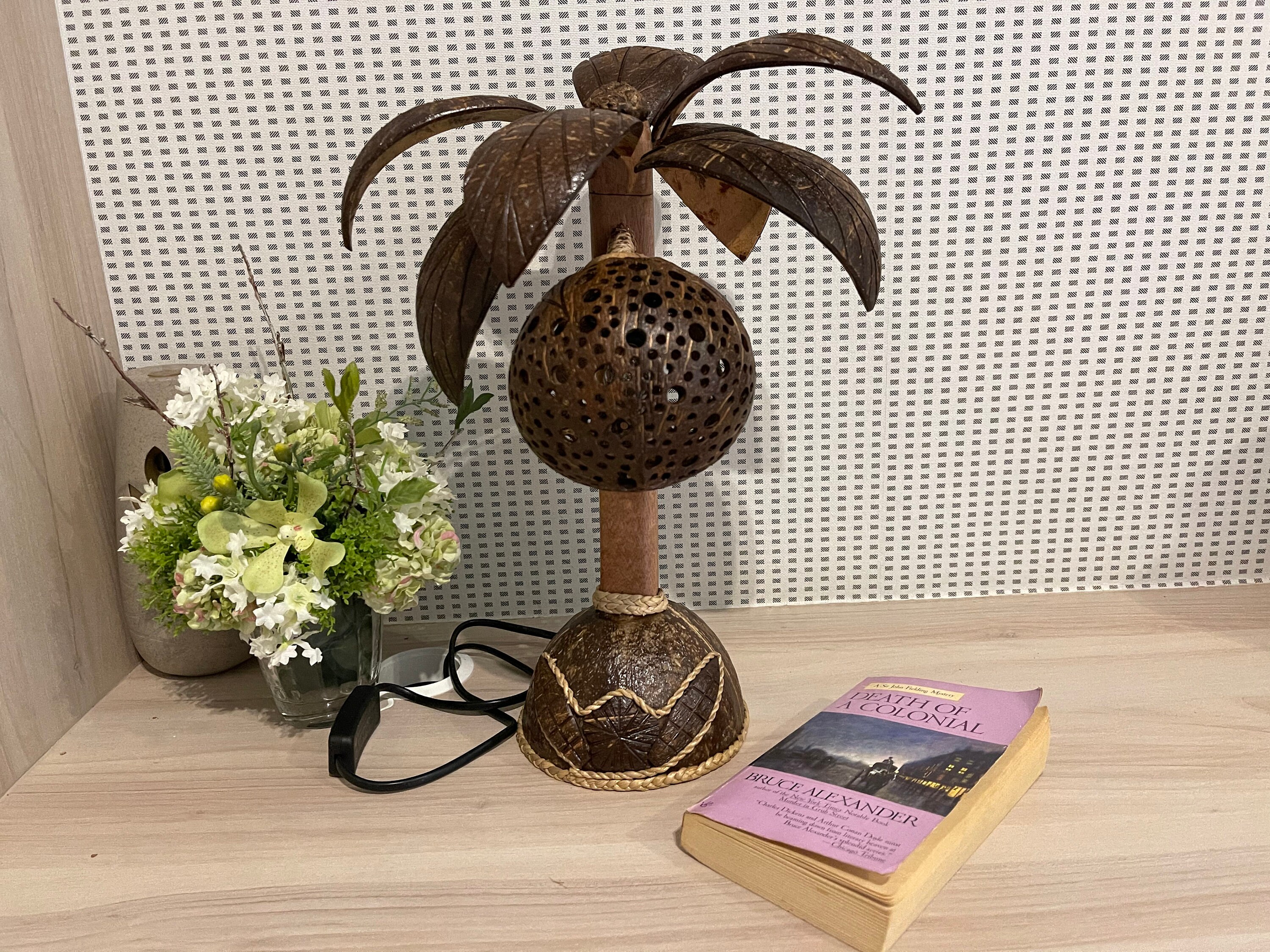 1 Ball Coconut Lamp Coconut Tree Shell Bedroom Lamp Tree Table | Etsy