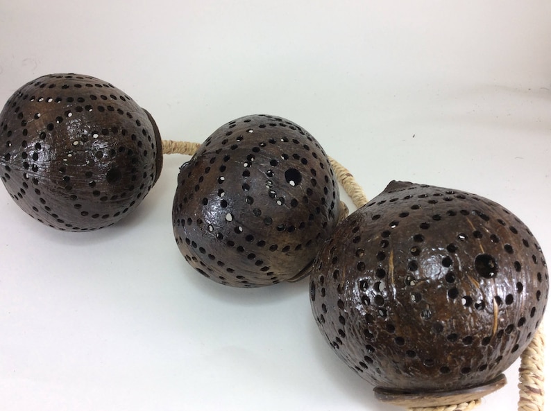 3 Balls Hanging Lamp Made of Coconut Shell Bedroom Lamp Light Coconut ...