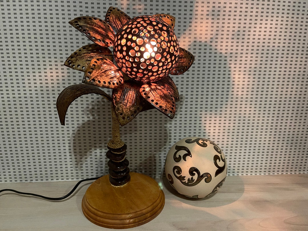 Sunflower Coconut Lamp Coconut Tree Shell Bedroom Lamp Tree Table Light ...