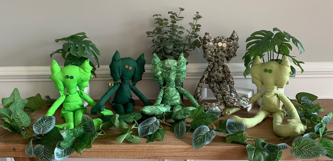 Swamp Thing | Decor | Gillman | Creature From the Black Lagoon | Lake ...