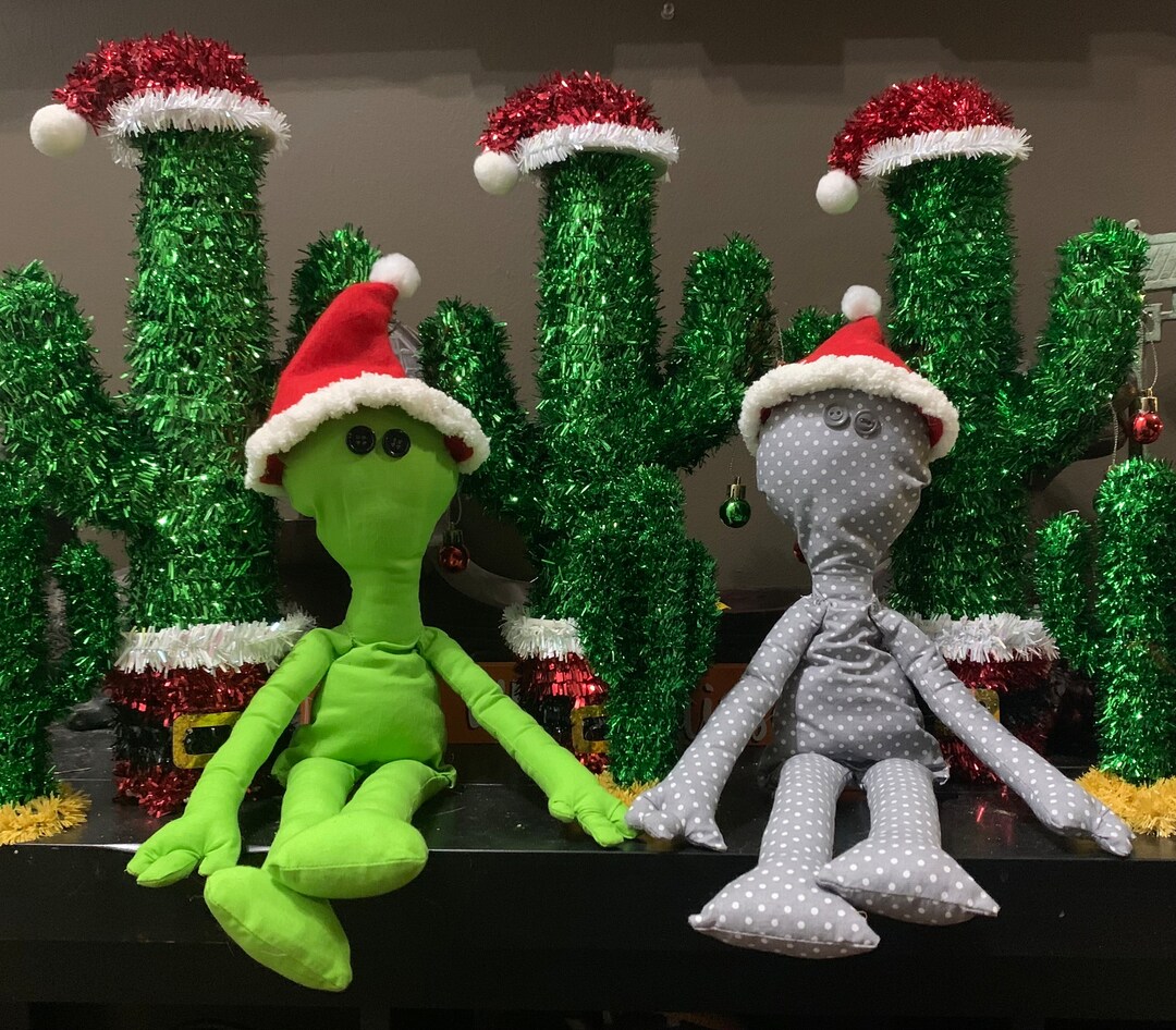 Christmas Misfits Alien Mummy Flamingo Ghost Gingerbread Man Zombie ...