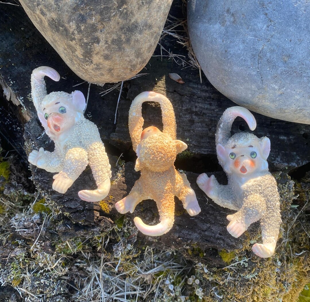 Hanging Monkeys Sugared Spaghetti Set/3 Barrel of Monkeys Interlocking ...