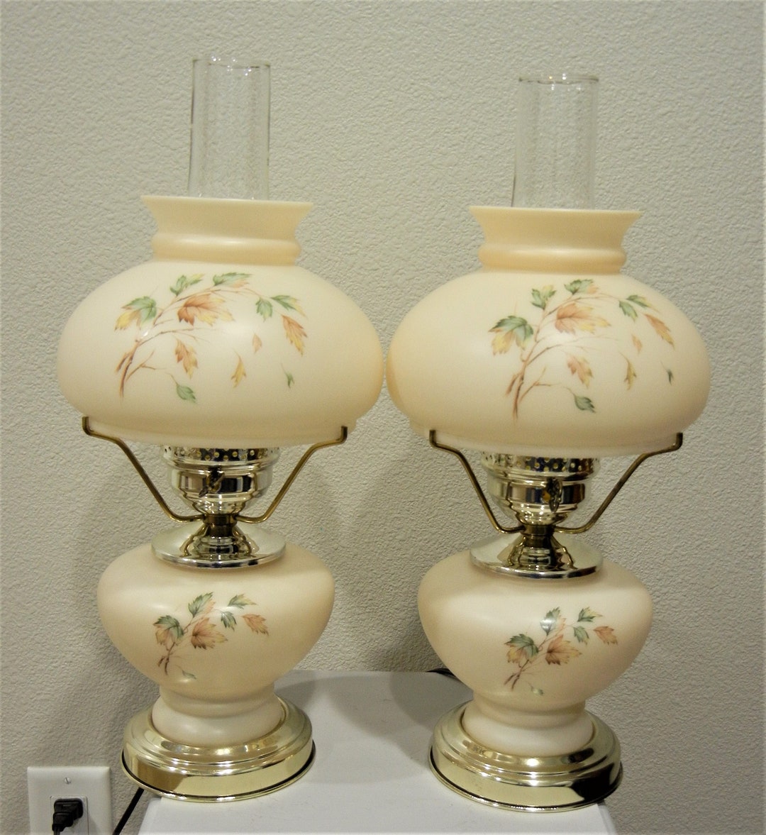 REWIRED PAIR Vintage Electric Hurricane Lamps Cream Green Brown Leaves ...