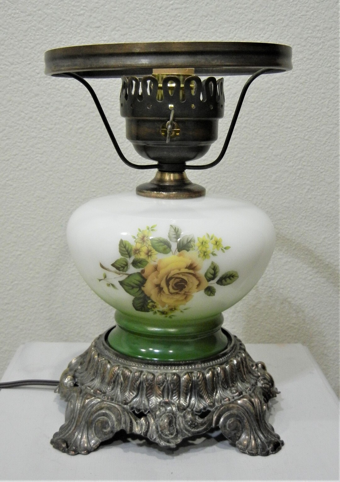 Vintage REWIRED Hurricane Lamp BASE ONLY 7 Fitter Ring Milk Glass ...