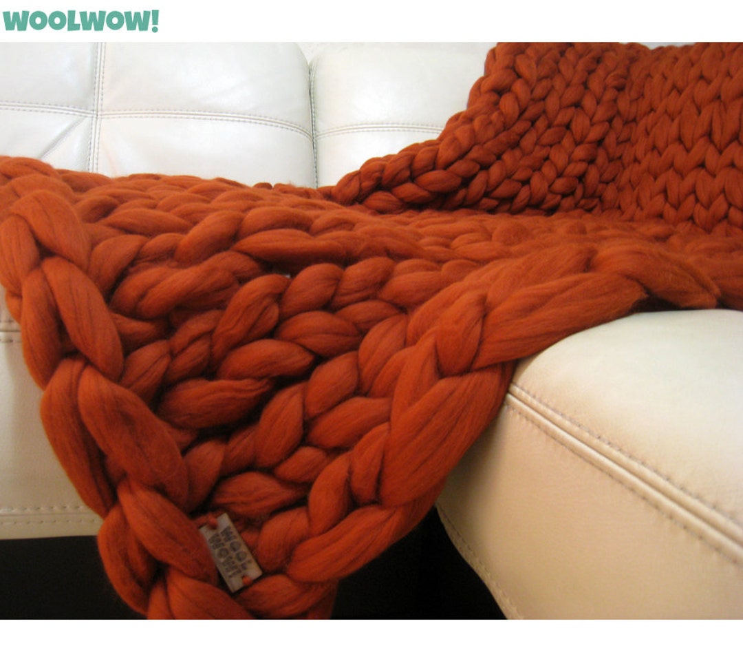 Giant Knitted Merino Wool Throw. Super Chunky Blanket. Big Yarn. Grande ...