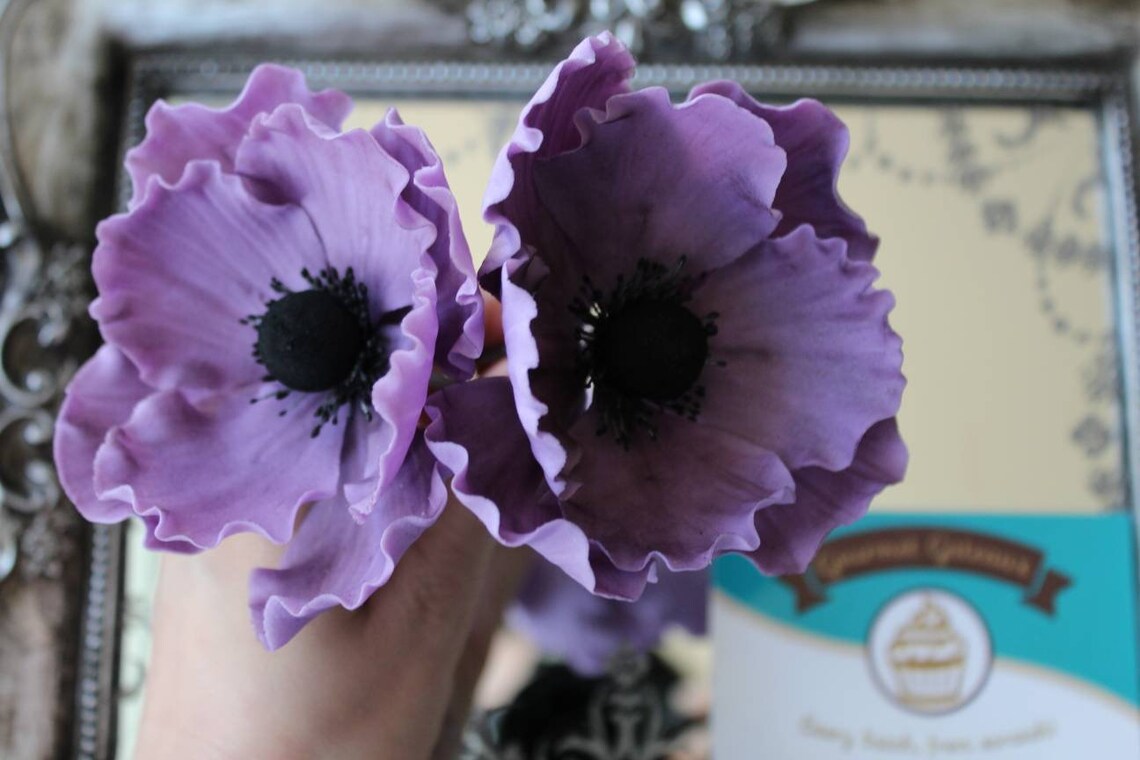 Handmade Edible Sugar Anemone Flower Cake Topper Decorations - Etsy