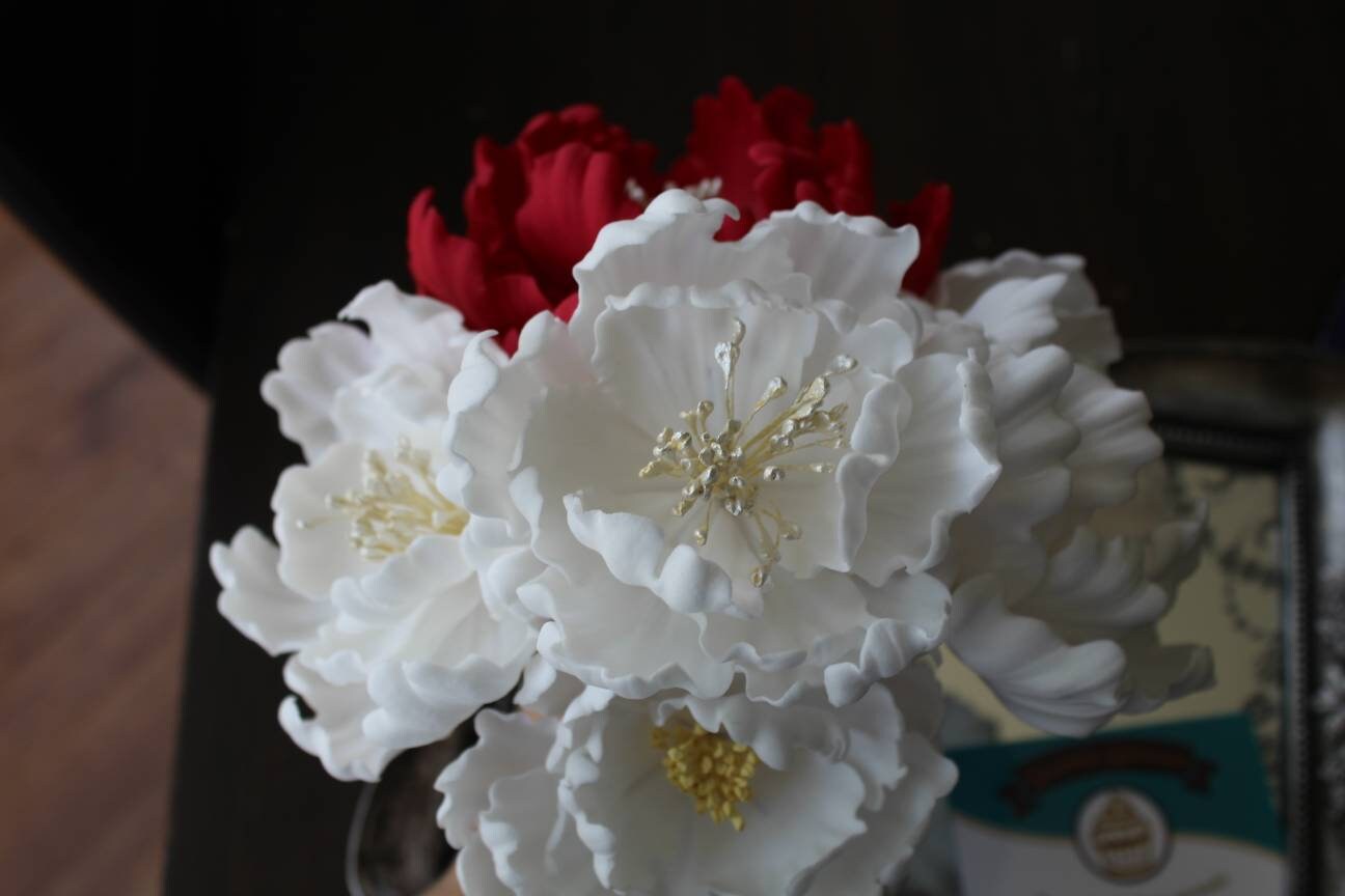 Handmade Edible Sugar Open & Closed Peony Flower, Cake Topper / Cake ...