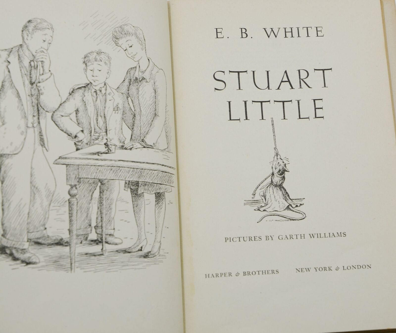 Stuart Little by E.B. WHITE & Garth Williams First Edition 1945 1st ...
