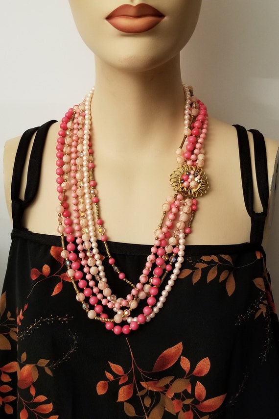 Vintage pink necklace - Gem