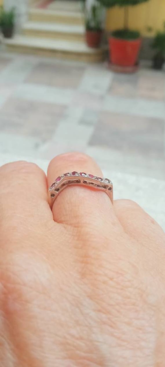 Vintage Palladium de ocho piedras naturales Rubí anil… - Gem