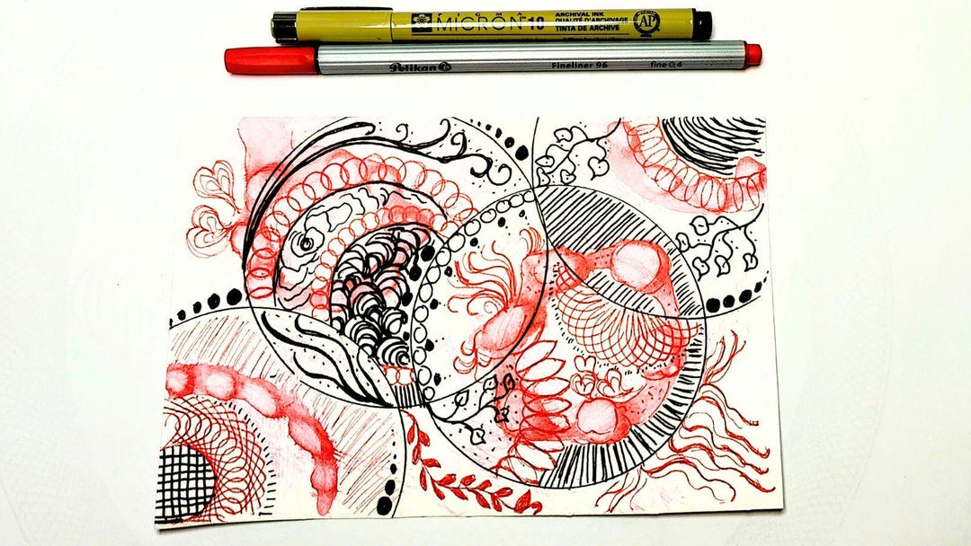 Handdrawn Zentangle Art in Red and Black by Spiroreeni - Reencolor ...